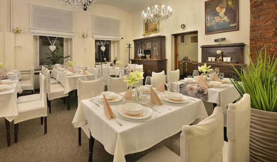 Prag erleben und in Kunst, Kultur und Geschichte eintauchen